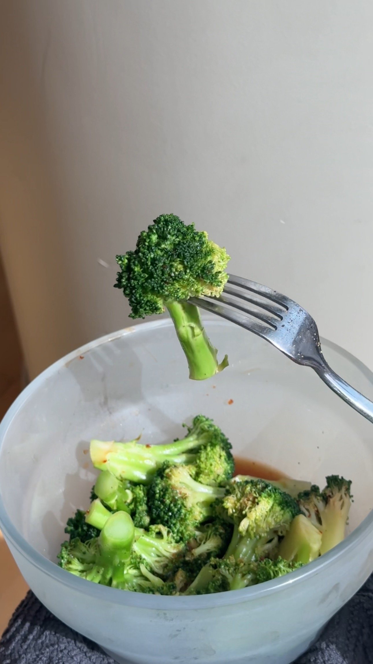 Quick Korean Microwave Broccoli Banchan 🥦 - Happy Rice Happy Life